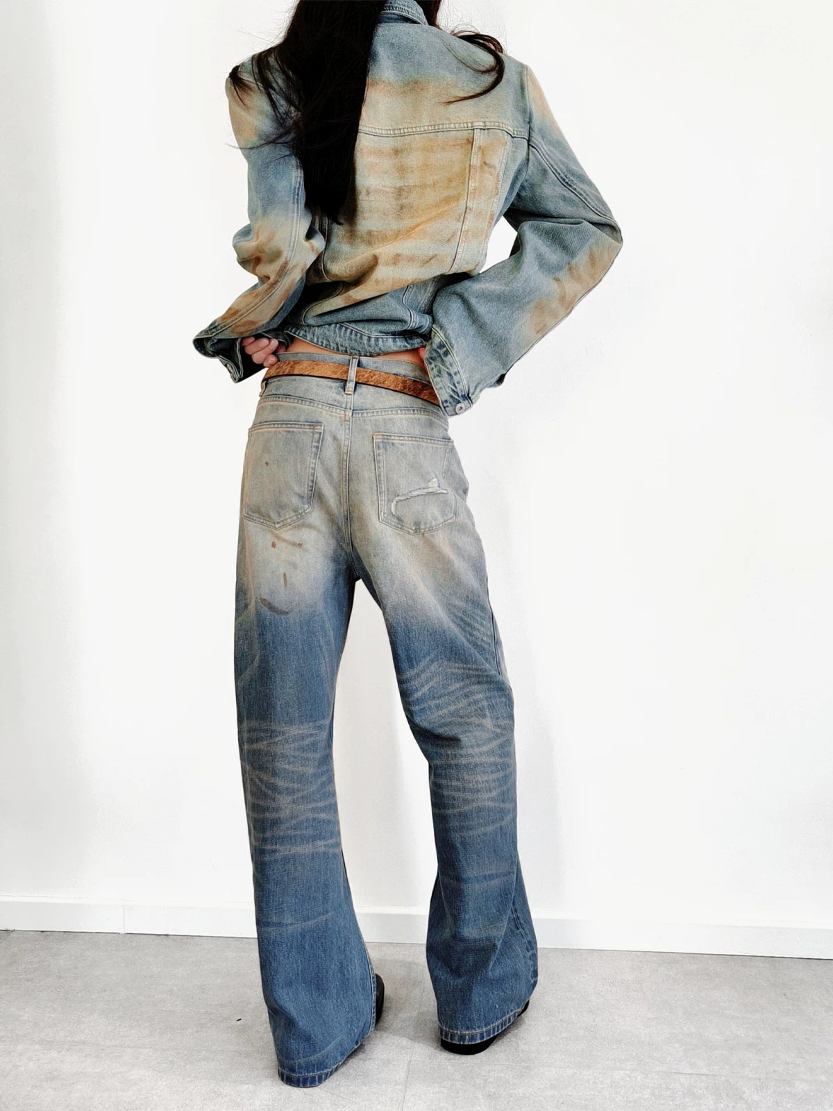 Slight Vogue Ripped Splicing Old Spray Embroidered Straight Jeans ...